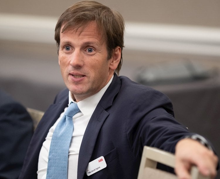 ABB Decoded: Celebrating 30 years of Azipod ® electric propulsion ...