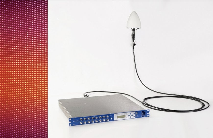 WORLD’S FIRST TRULY COPPER-FREE DATA AND POWER LINK TRANSFORMS ...