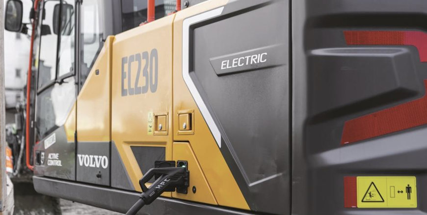 VOLVO EC230 ELECTRIC PROVIDES SUSTAINABLE POWER ON GREEN CONSTRUCTION ...