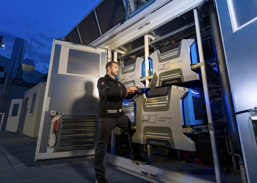 ROLLS-ROYCE SUCCESSFULLY TESTS MTU FUEL CELL SYSTEM FOR BLACKOUT CASE ...