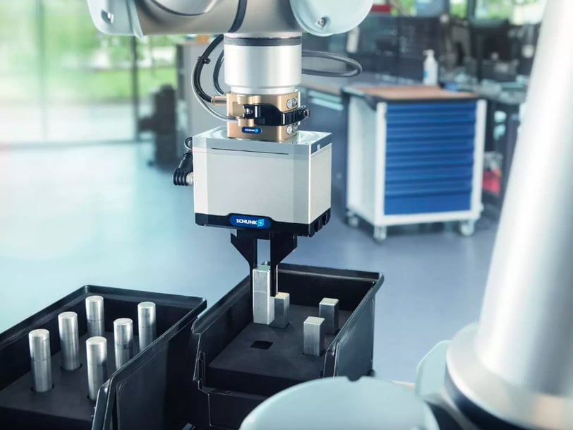 SCHUNK PRESENTS USER-FRIENDLY CMS MANUAL CHANGING SYSTEM | Automation ...