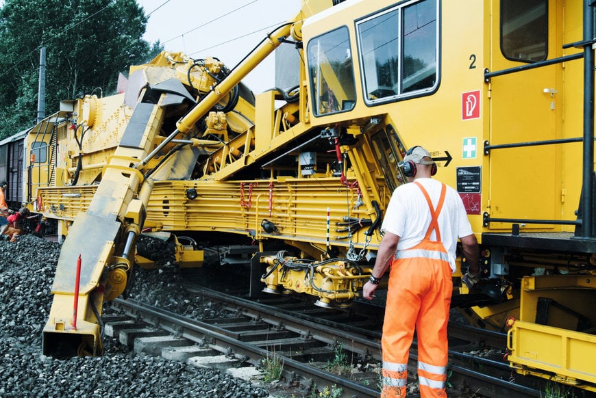 Sustainable treatment for the ballast bed | Railway International