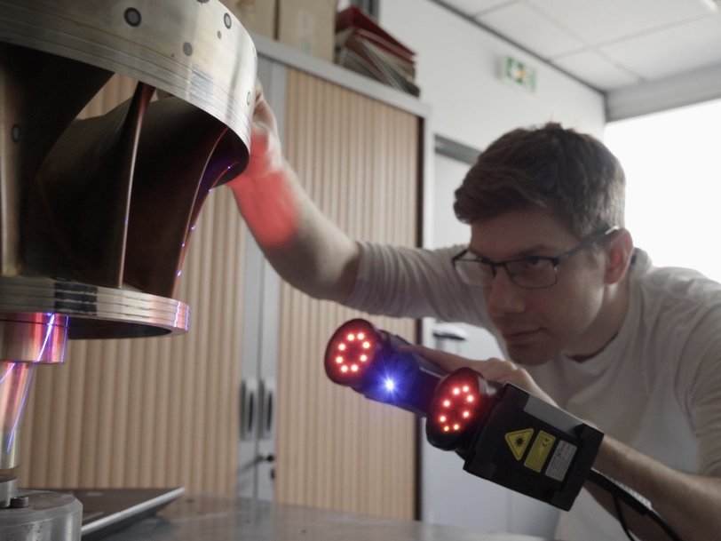 Hexagon Introduces Handheld 3D Scanners for Enhanced Scanning ...