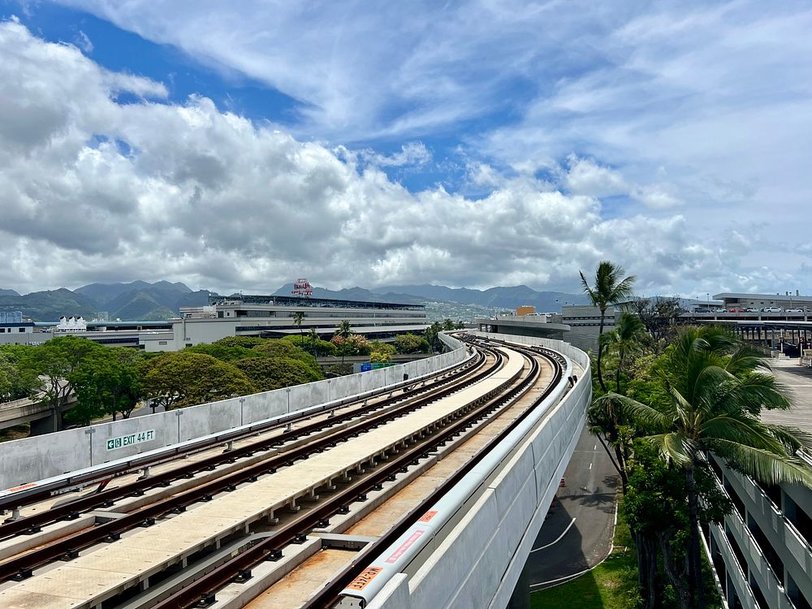 Hitachi Rail celebrates the first anniversary of Skyline in Honolulu ...