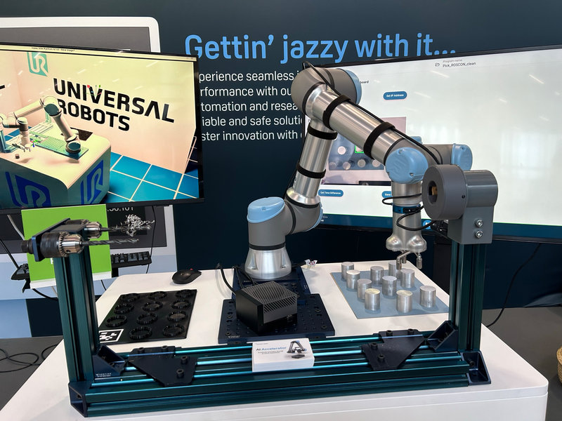 UNIVERSAL ROBOTS UNVEILS ITS AI ACCELERATOR | Automation International