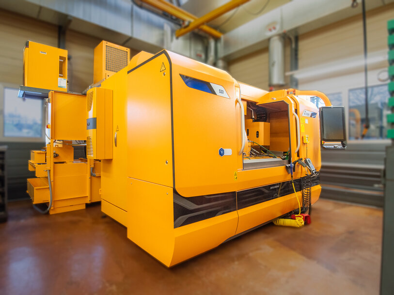 Dome Auctions auctions machine fleets from four Swiss metal companies ...