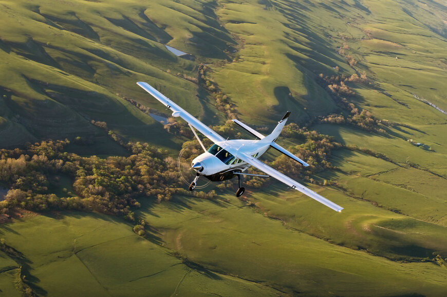 Starlink Internet Approved for Cessna Caravan with AeroMech STC ...