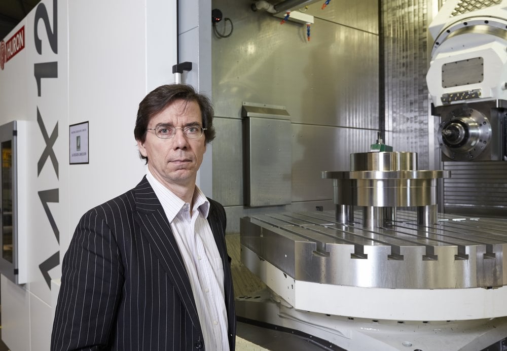 Компания Mécanat Précision приобрела 5-осный фрезерный станок Huron MX ...